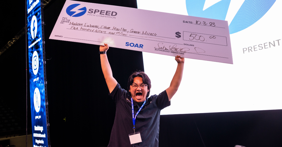 Meet the winners of the Speed Pitch Competition - SOAR
